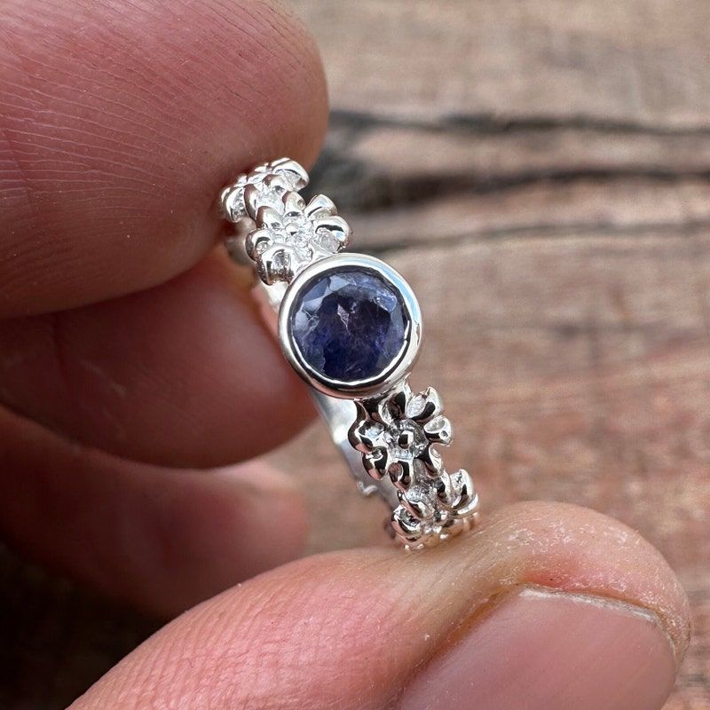 Iolite Ring - Etsy