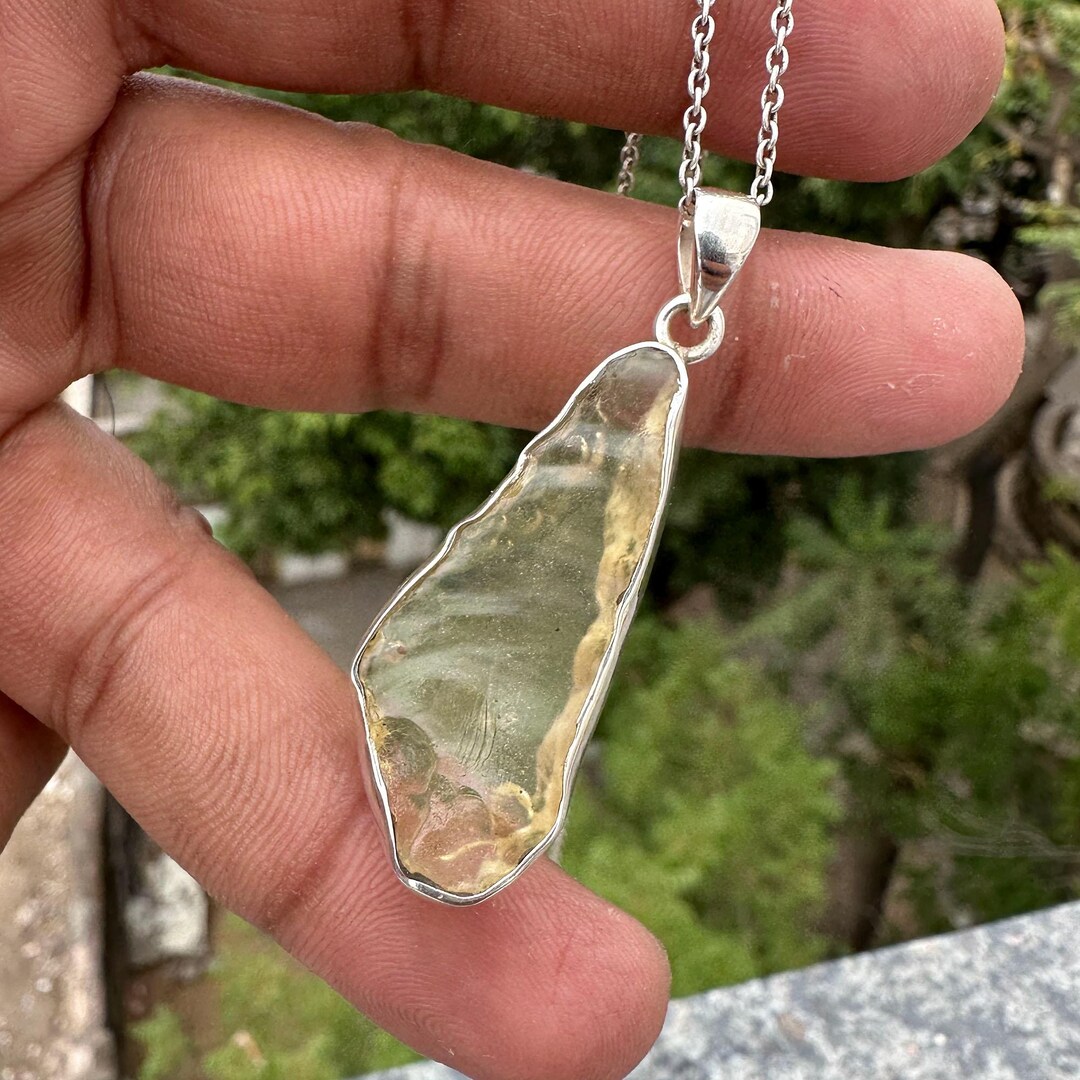Natural Raw Libyan Desert Glass Pendant Necklace, Gold Tektite Libyan ...