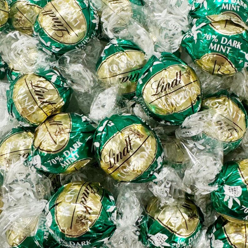 Lindt Lindor Mint 70% Dark Chocolate Truffles, Lindt Chocolate Gifts ...