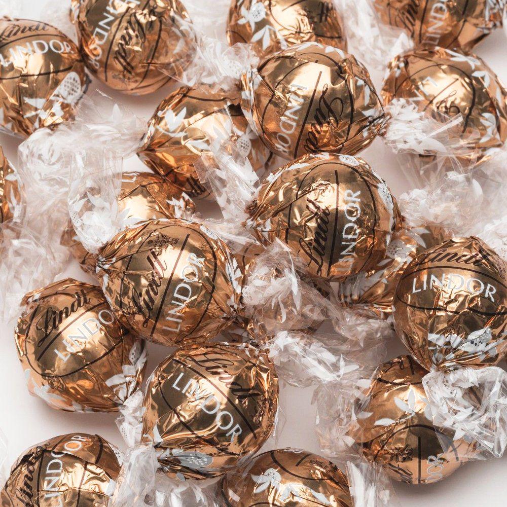 Lindt Lindor Fudge Swirl Chocolate, Lindt Chocolate Gifts, Lindt ...