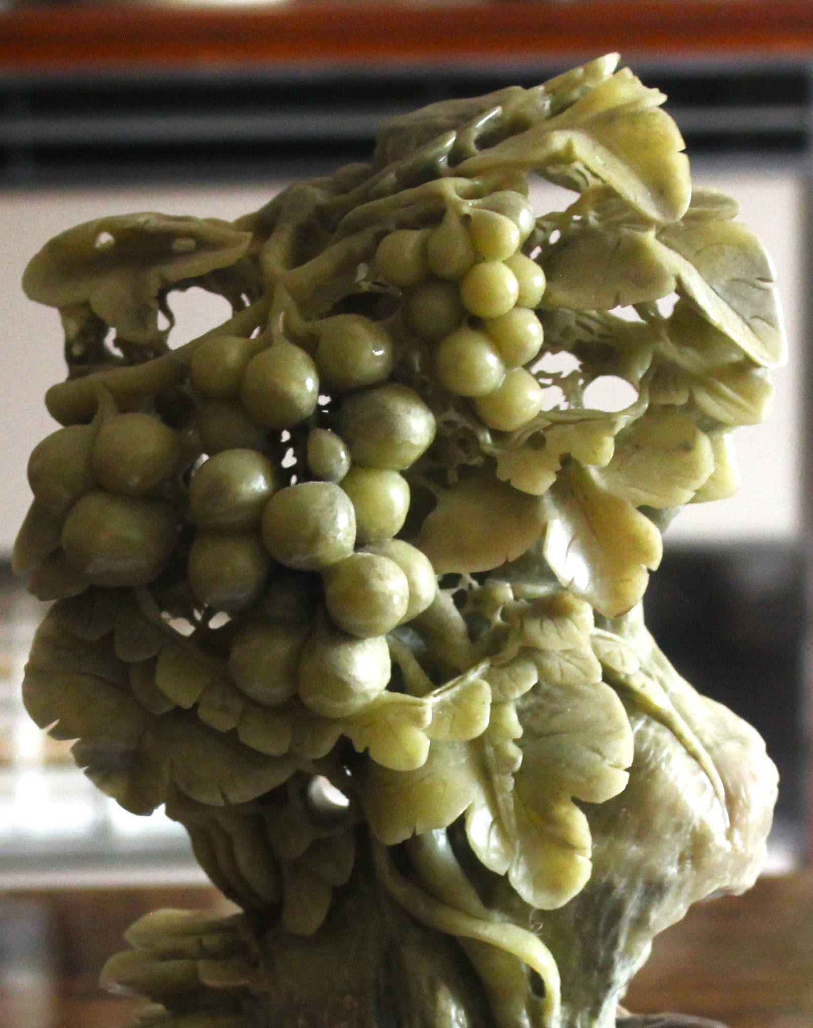 Vintage Large Chinese Soapstone Carving of a Grapevine 9.5 '' 24cm High ...