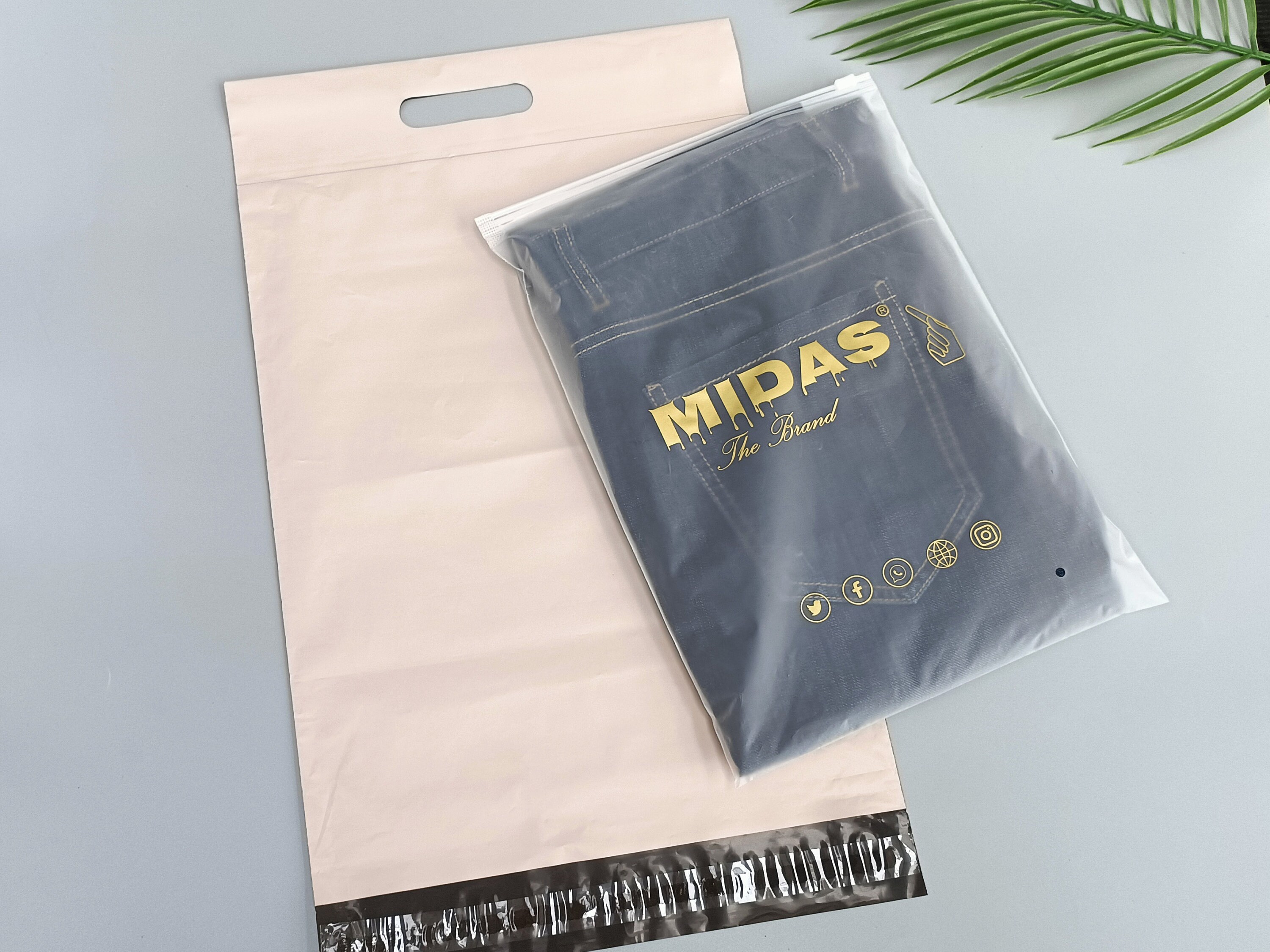 Personalized Beige Tote Poly Mailer,custom Mailing Bags With Logo ...