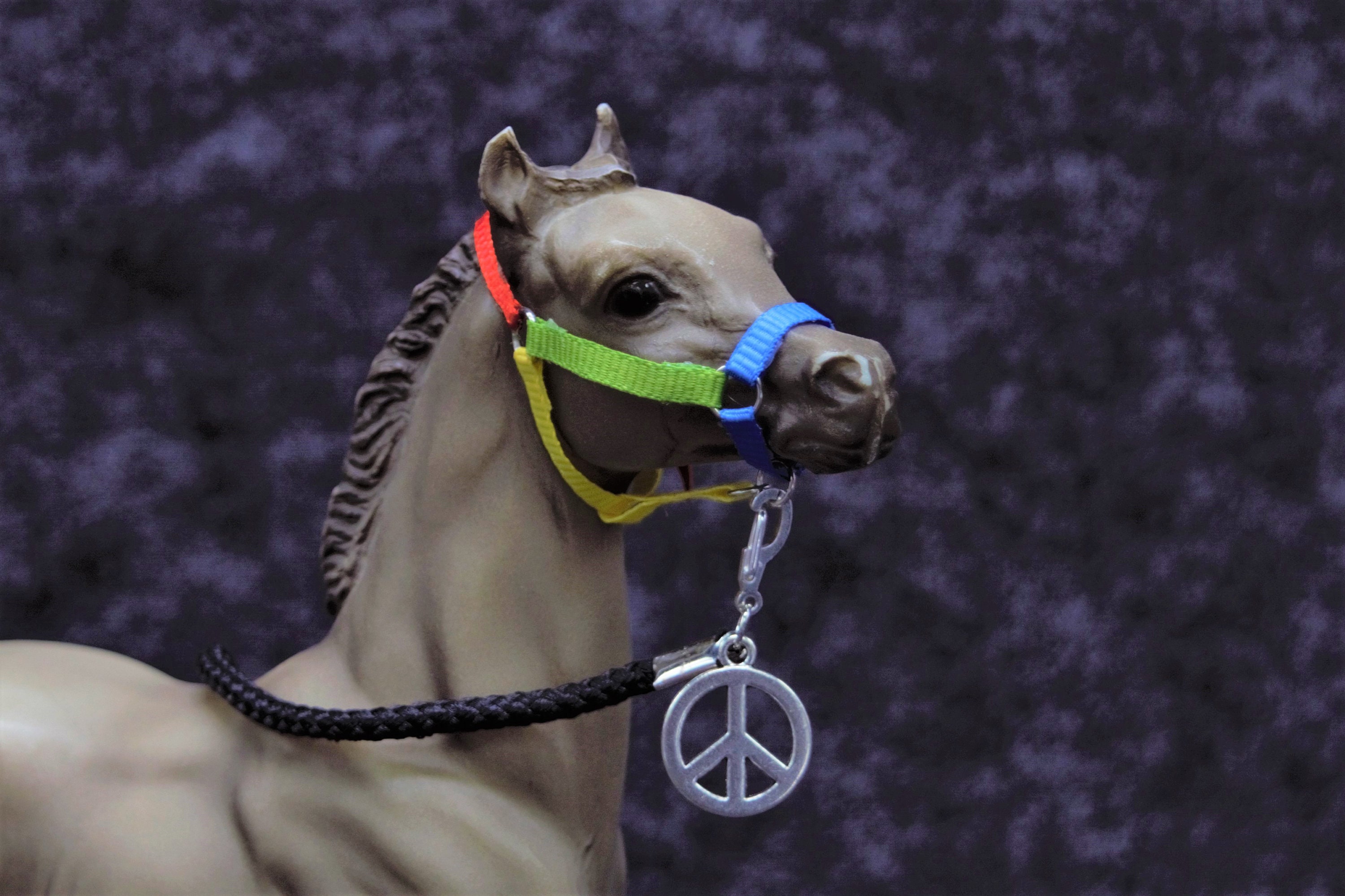 Classic Scale Peace Sign Model Horse Halter - Etsy