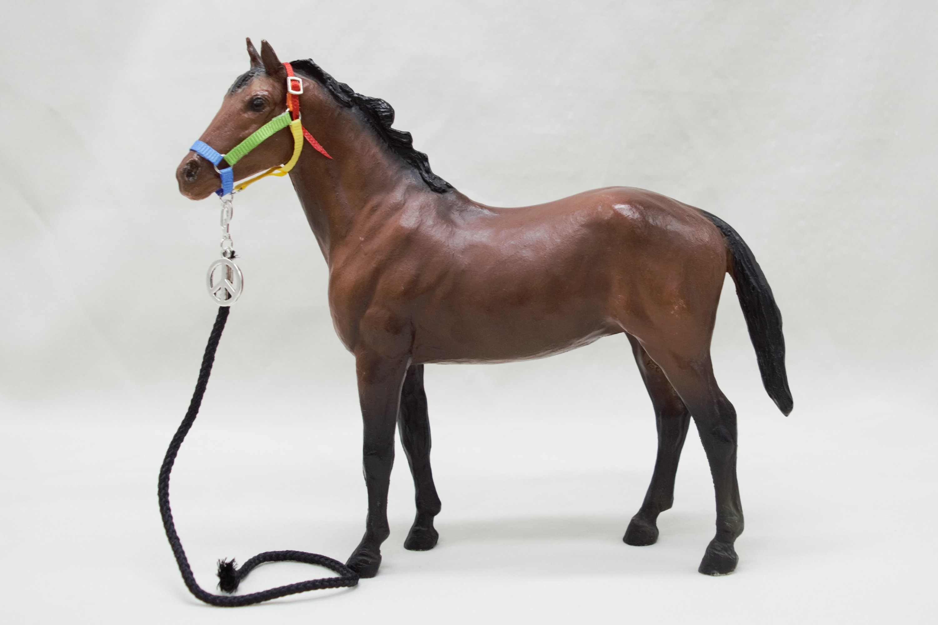 Classic Scale Peace Sign Model Horse Halter - Etsy
