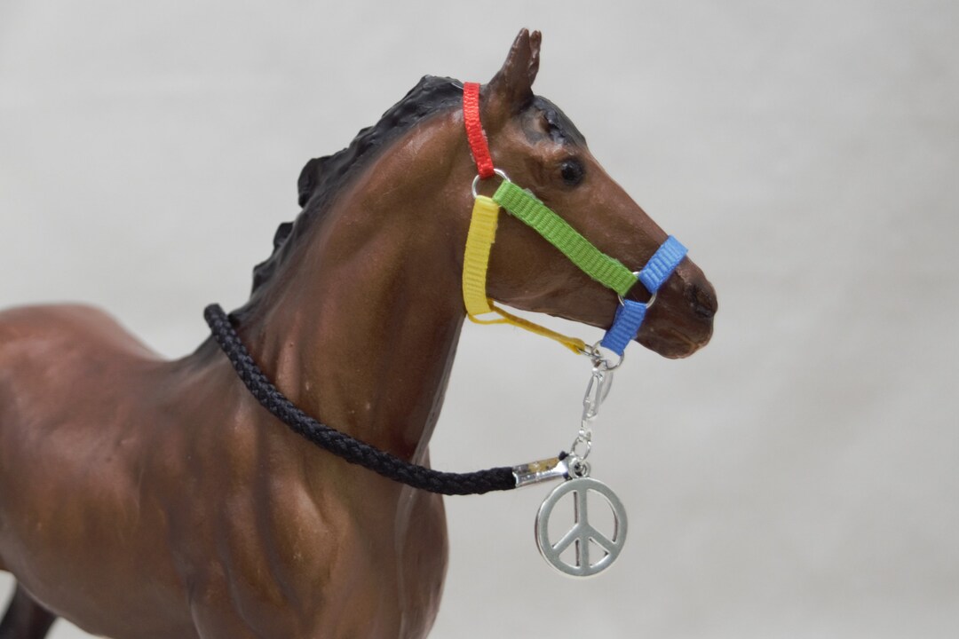 Classic Scale Peace Sign Model Horse Halter - Etsy