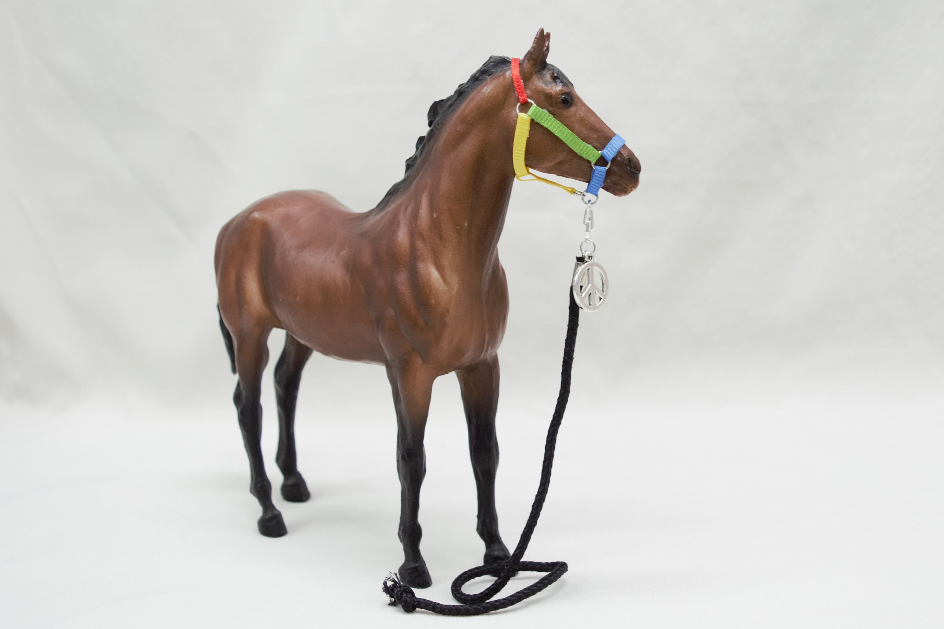 Classic Scale Peace Sign Model Horse Halter - Etsy