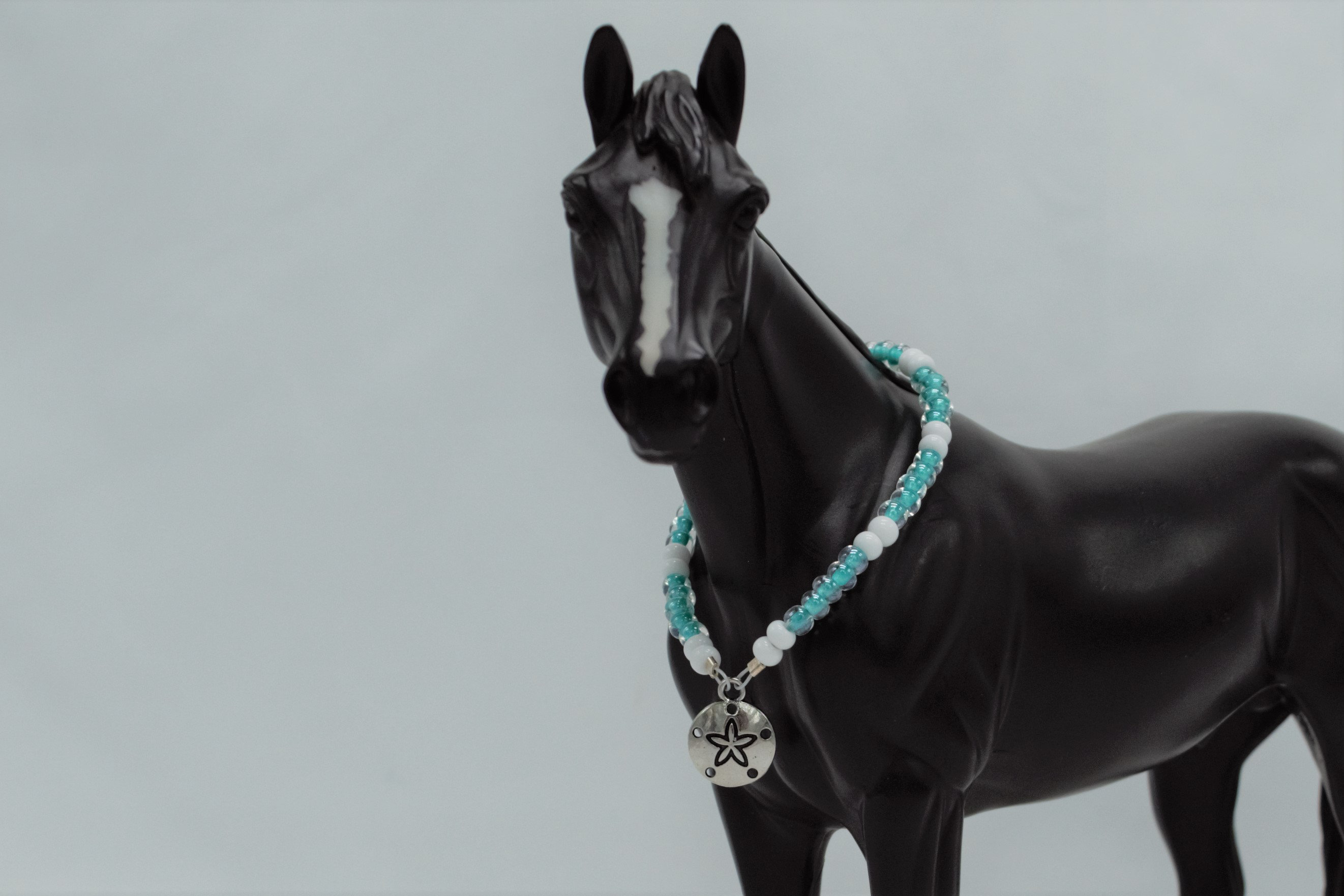 Classic Scale Beach Treasure Model Horse Halter and Rhythm Beads - Etsy