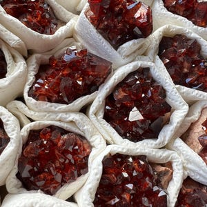Flat of 40 Brown Arcanite Minerals / Specimen / Rock - Lab Grown ...