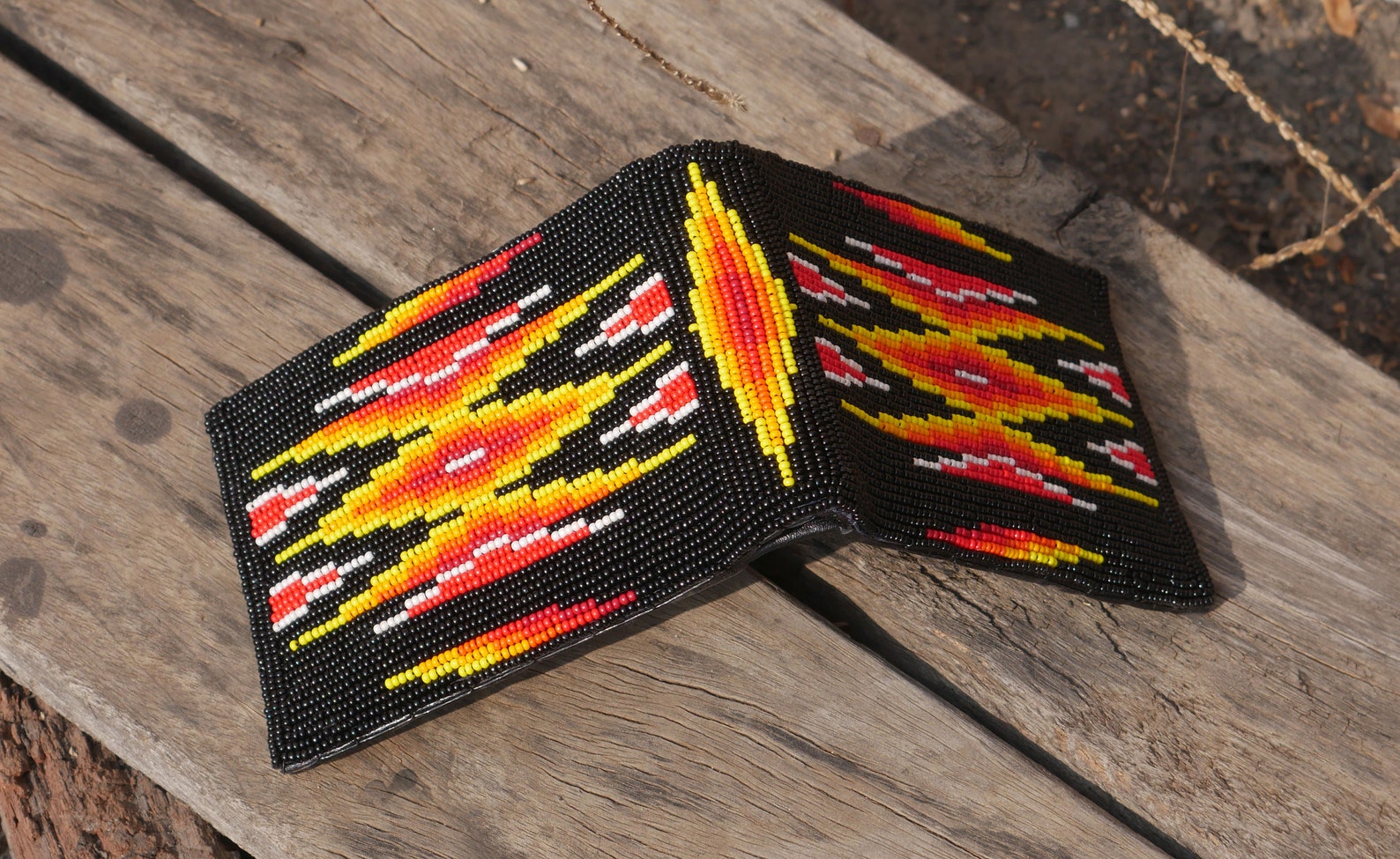 Buybeaded Handmade Native American Style Beaded Genuine Leather Wallet ...