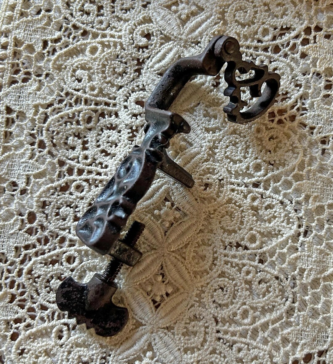 Antique Sewing Bird Clamp Victorian Needlework Tool Ornate Iron Late ...