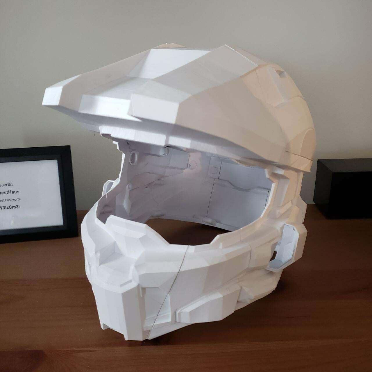 Halo 4 Master Chief Helmet Pepakura