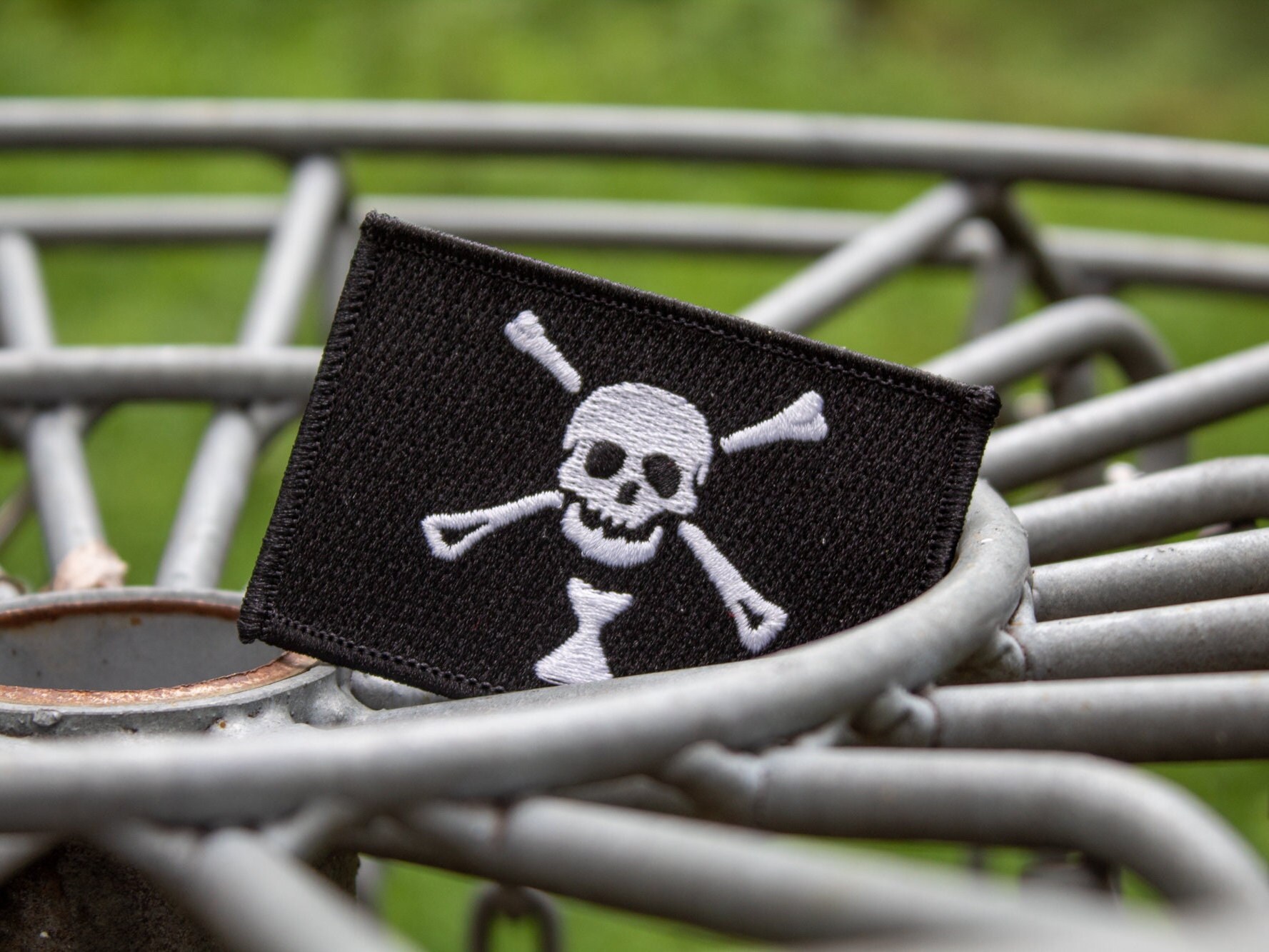 Pirate Flag Jolly Roger Disc Golf Patches 3 X 2 Embroidered Patches - Etsy