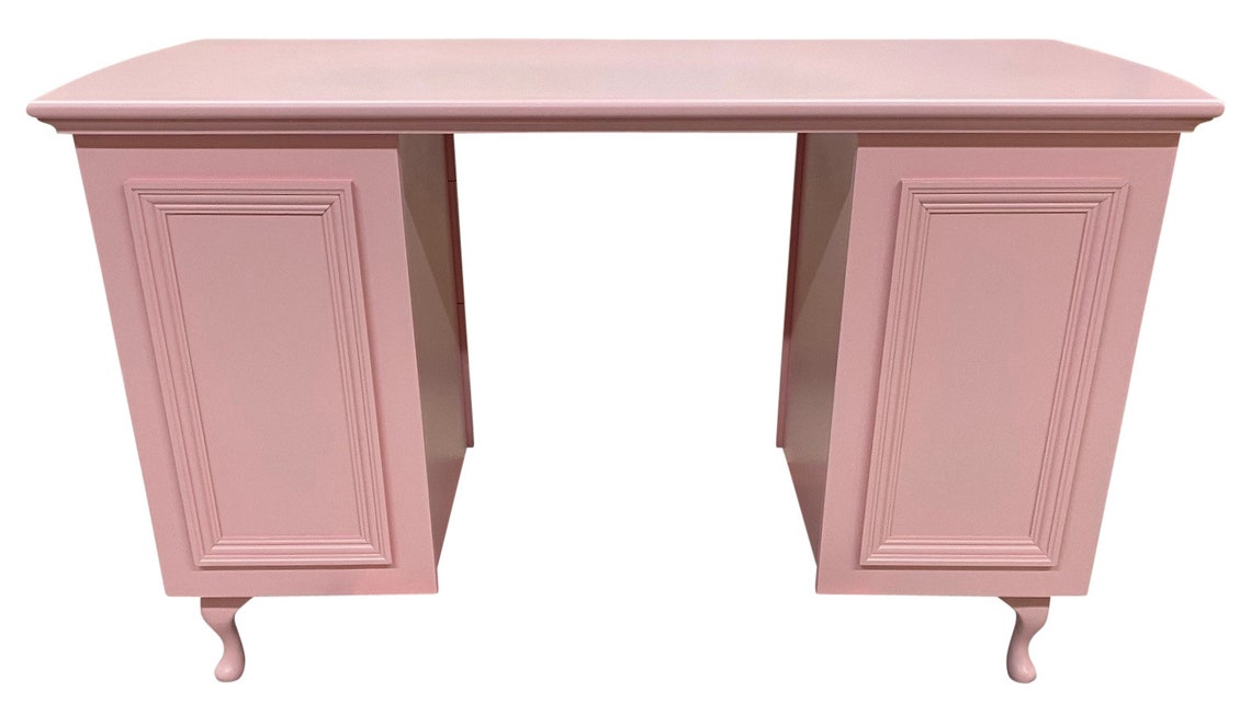 Medium Manicure Desk With Moulded Panel Front - Supplied With Glass Top ...