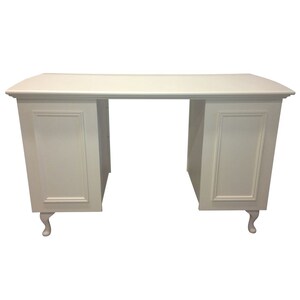 Medium Manicure Desk With Moulded Panel Front - Supplied With Glass Top ...