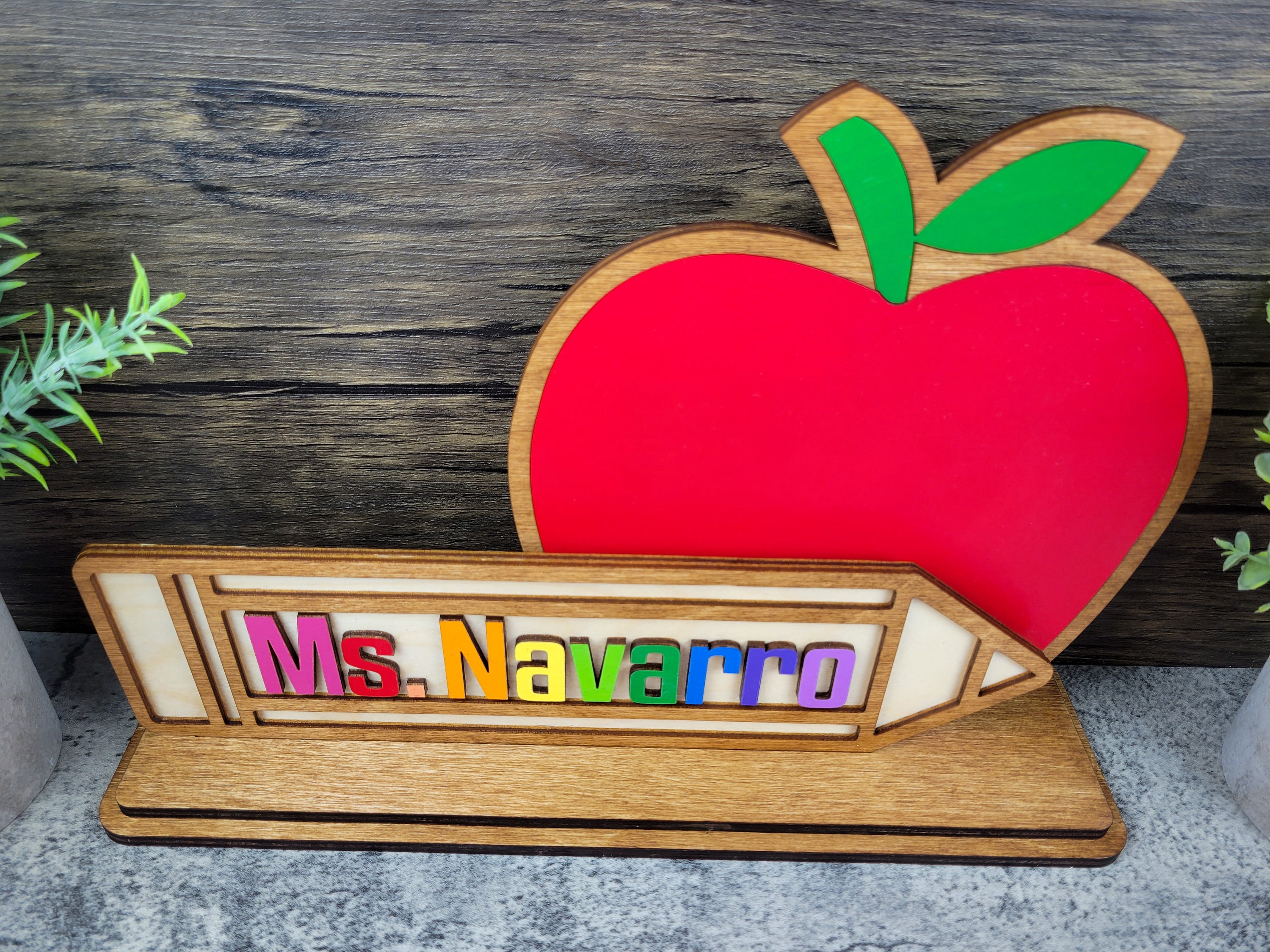 Personalized Pencil Teacher Desk Name Plate, Class Desk Décor, Back to ...