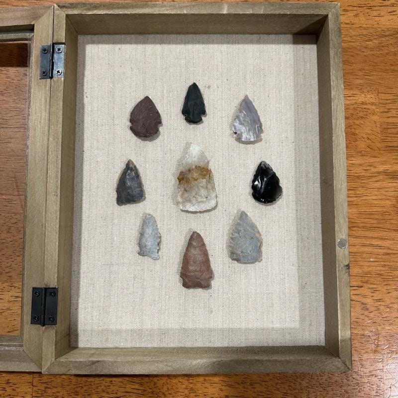Indian Arrowhead Collection Indian Headdress Arrowhead Authentic ...