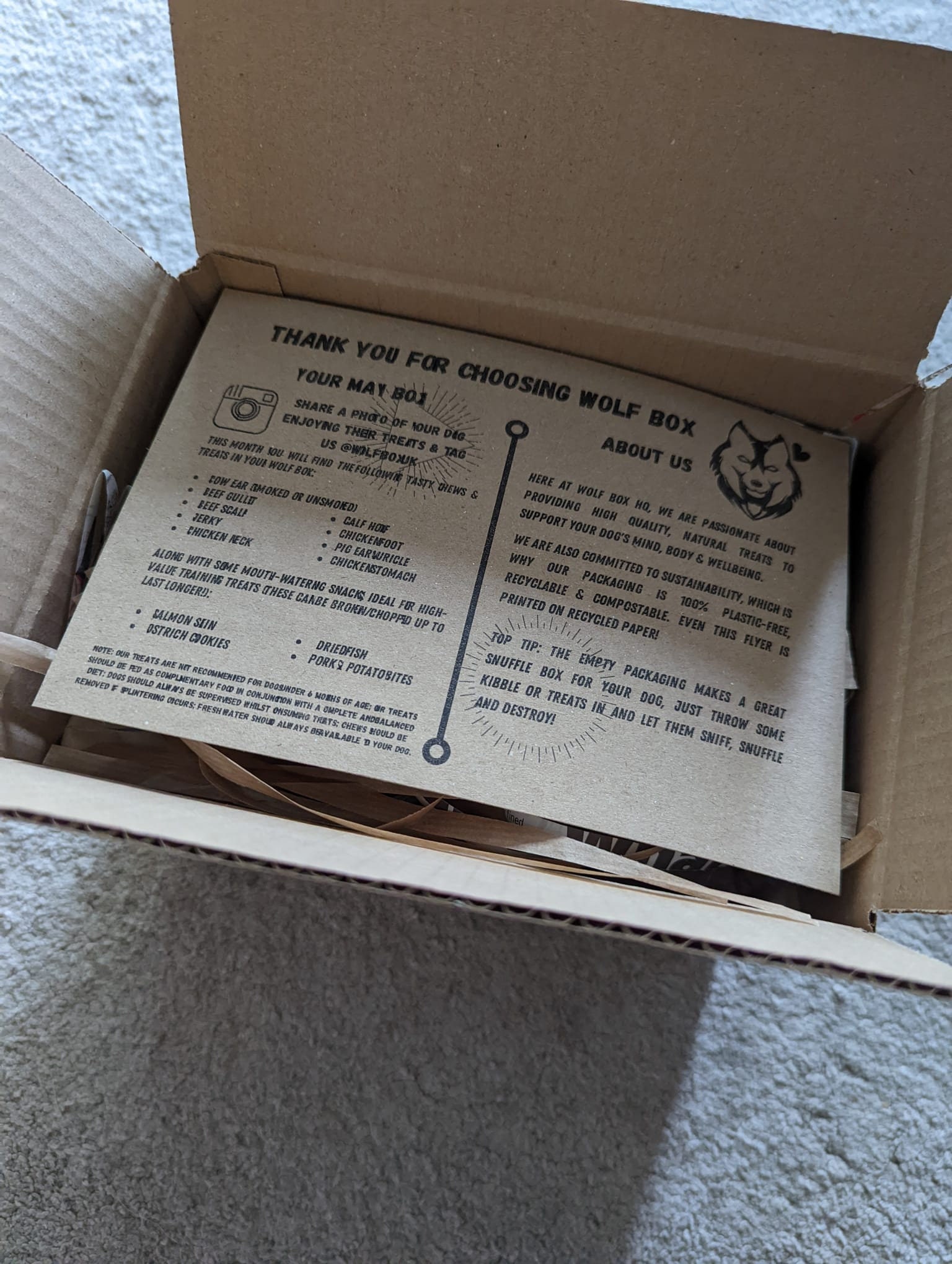 Large Wolf Box Natural Dog Treat Box With Long Lasting Chews, Dog Gift ...