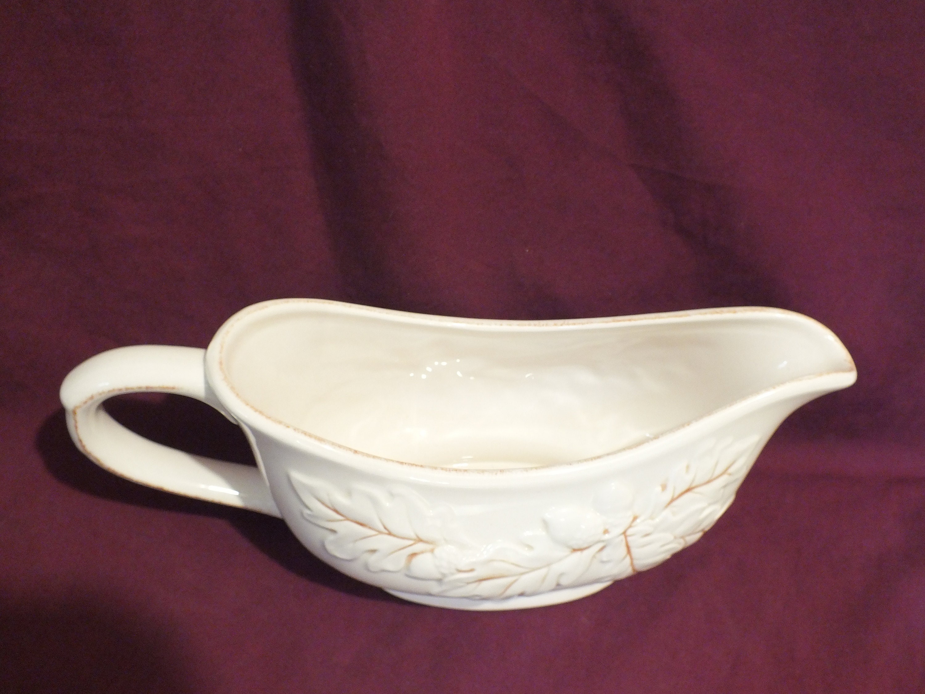 Victoria Pottery Oak Leaf and Acorn Gravy Boat - Etsy