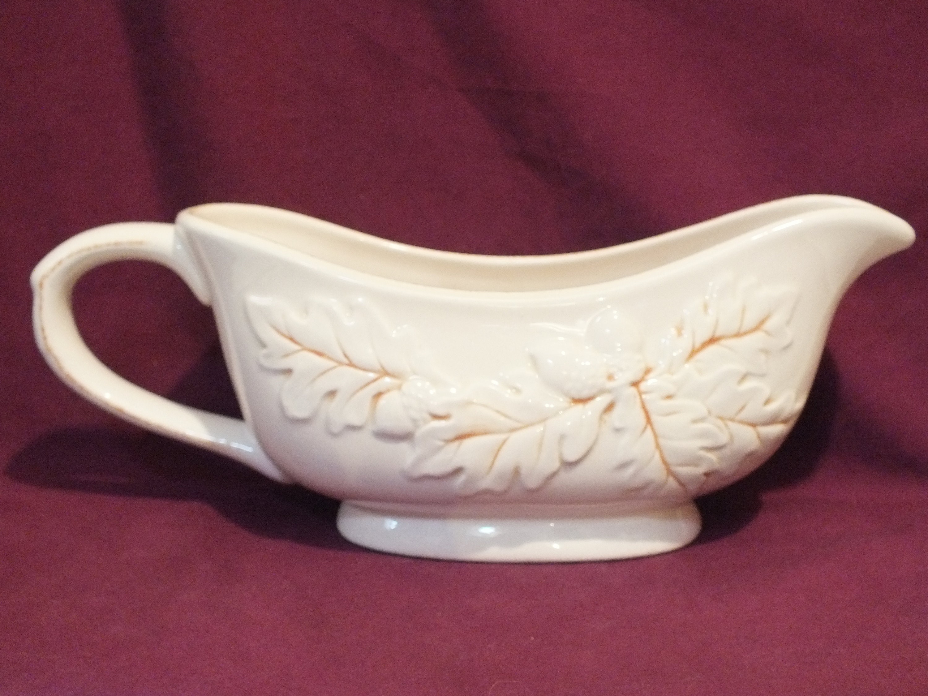 Victoria Pottery Oak Leaf and Acorn Gravy Boat - Etsy