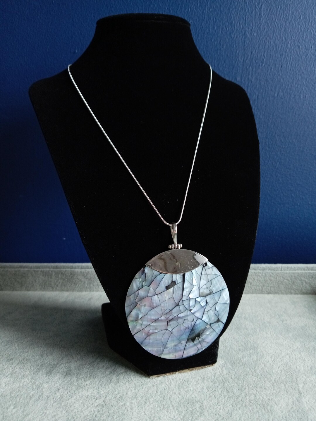 Vintage Sterling Silver and Shell Disc Pendant and Chain - Etsy