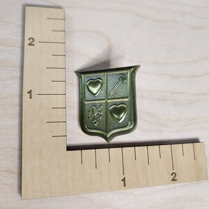 NES Legend of Zelda Shield - Metal Lapel Pin - Etsy