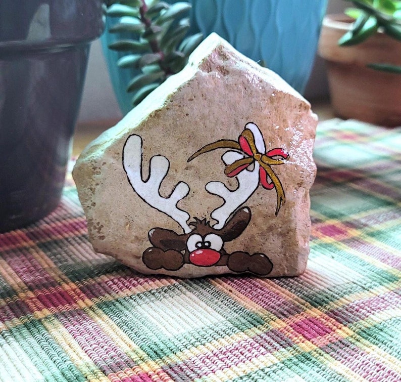 Peaky Reindeer / Painted Rock - Etsy