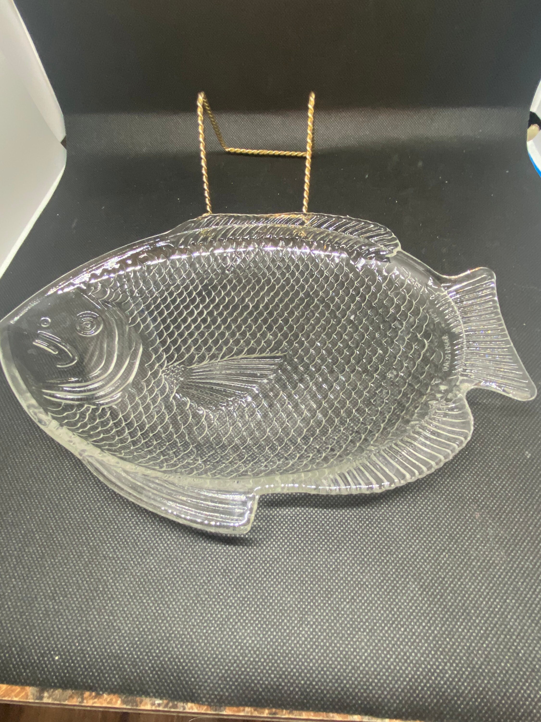 Arcoroc Ripple Fin Fish Plate - Etsy