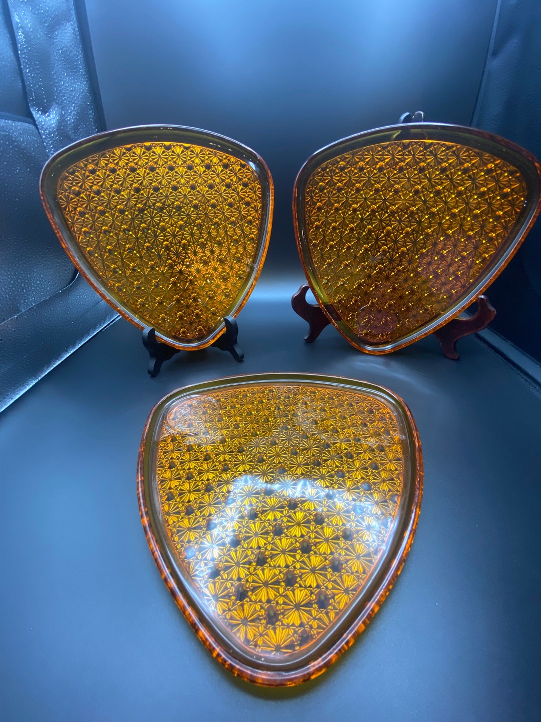 Amber Triangle Daisy N Buttons Snack Trays - Etsy