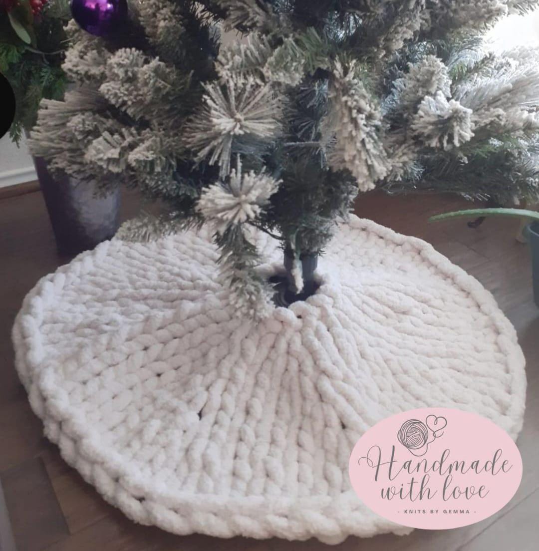 CHRISTMAS TREE SKIRT - Etsy