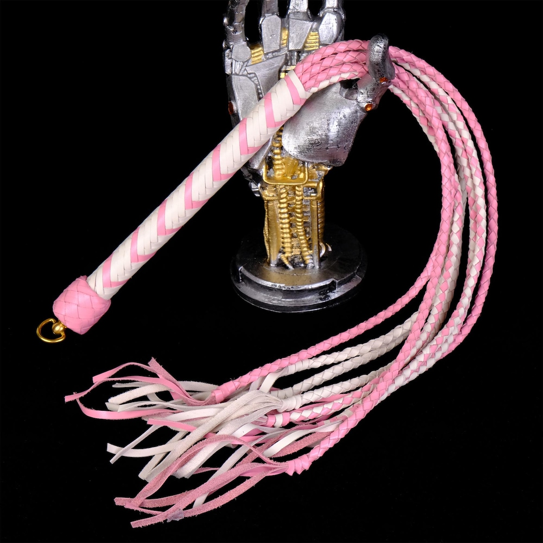 Genuine Leather Flogger Spanking/bdsm Flogger for Women/thuddy Floggers ...