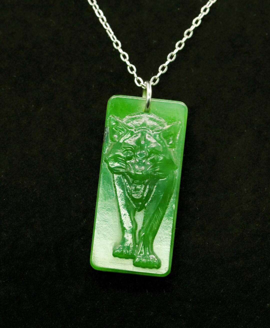 BC Jade Wolf Pendant Necklace, Hand Carved Canadian Nephrite Jade ...