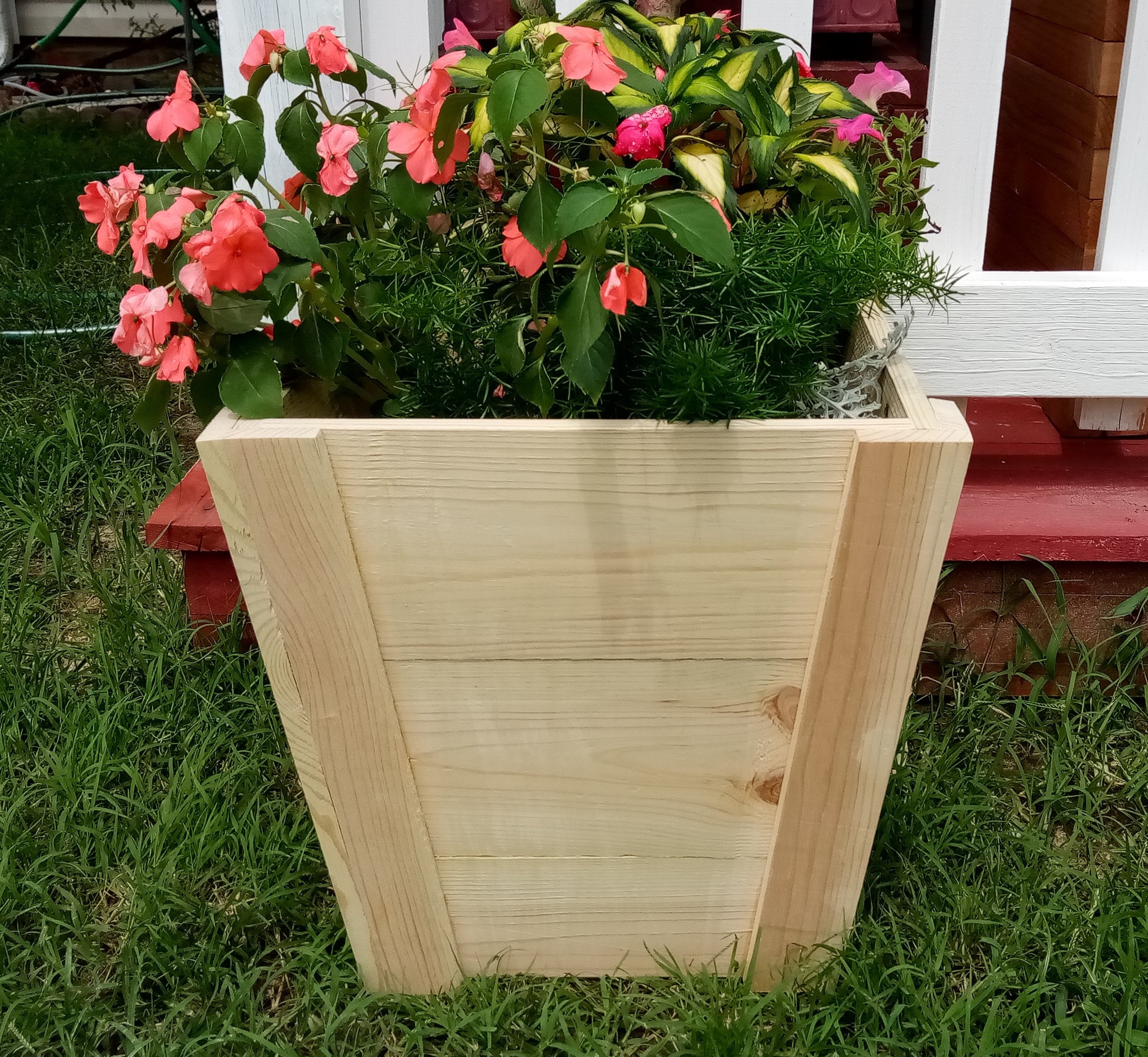 Handcrafted Outdoor Wooden Planter Box - Etsy