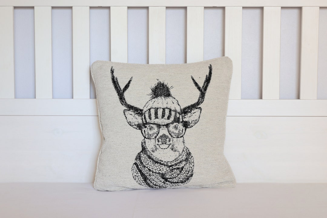 Stag Head Illustration Pillow Covers for Farmhouse Decor, Handmade Deer ...