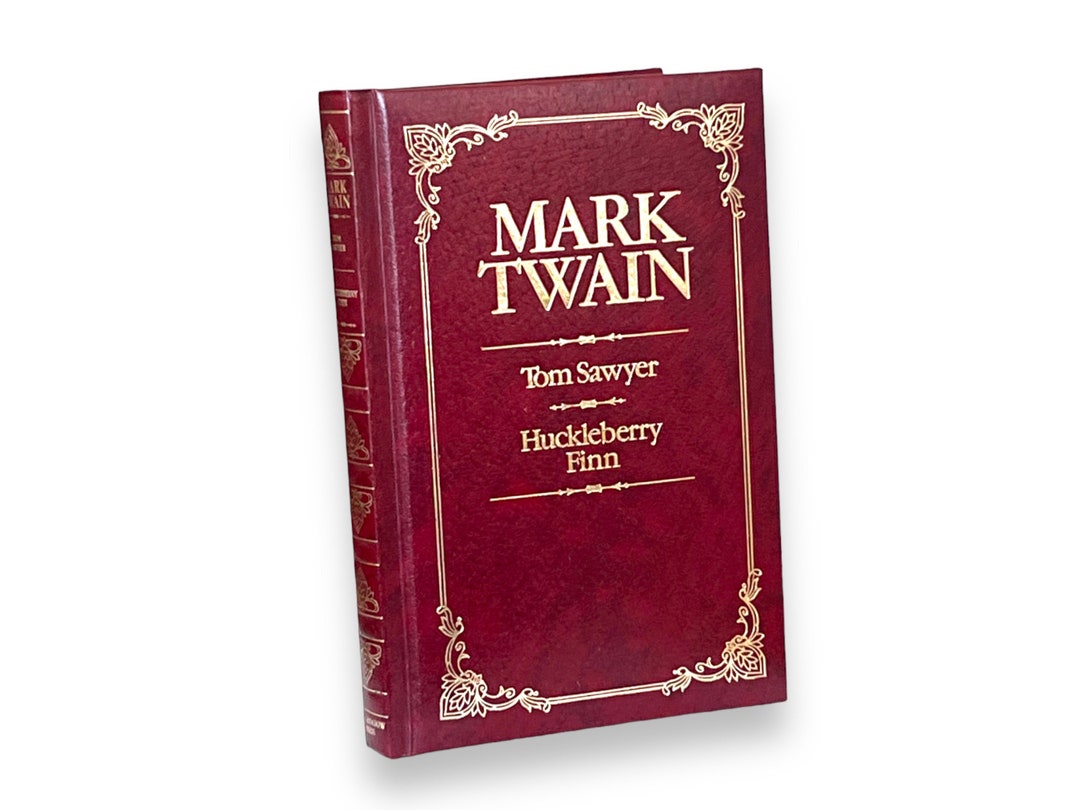 MARK TWAIN: Tom Sawyer, Huckleberry Finn - Collectible Deluxe Special ...
