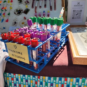 Blood Tube Vacutainer Glitter Keychain - Etsy