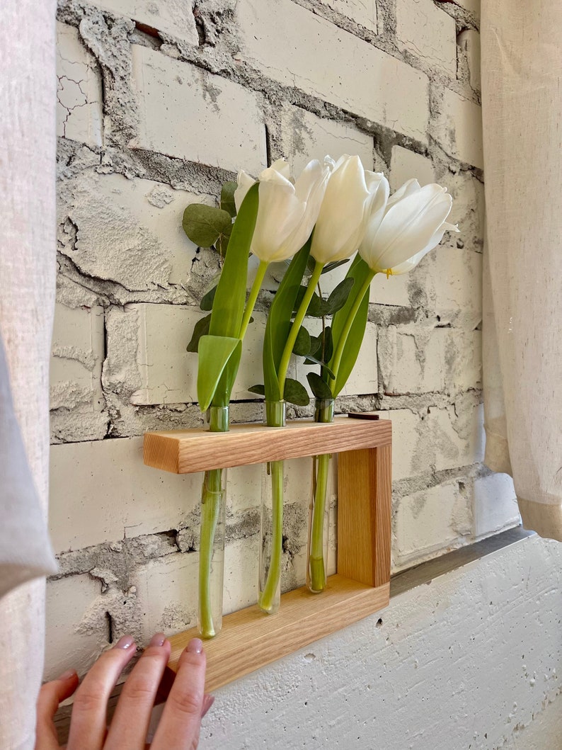 A Flower Stand in a Test Tube, Test Tube Vases, Propagation Stand ...