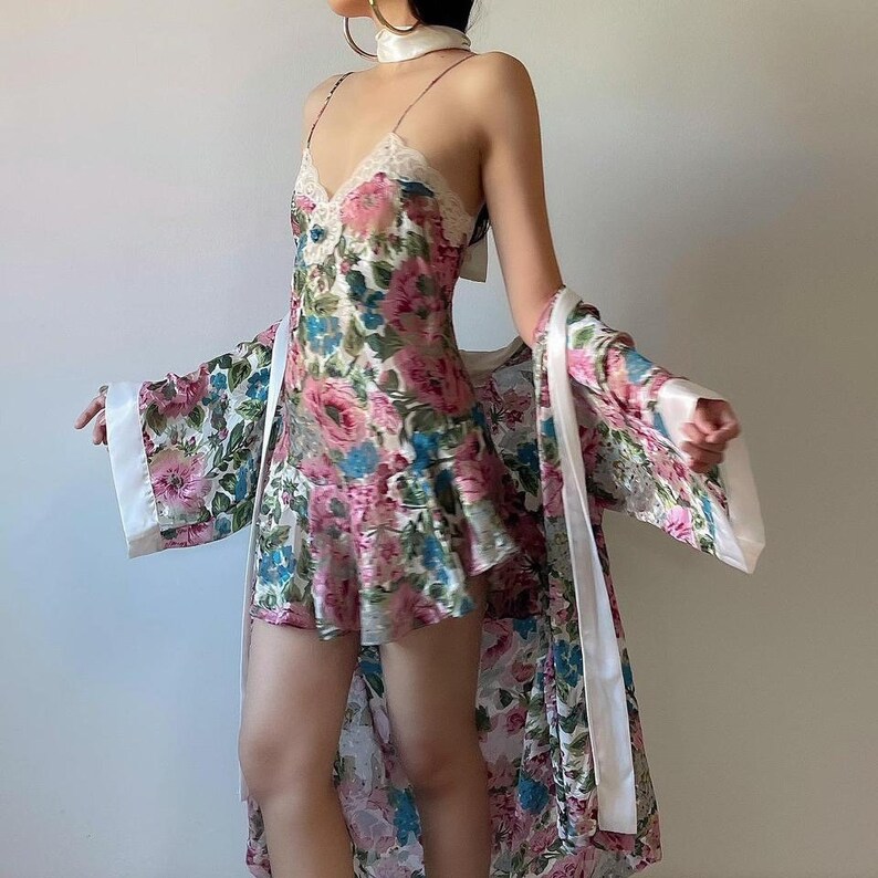 Vintage VS Floral Chiffon Set small - Etsy