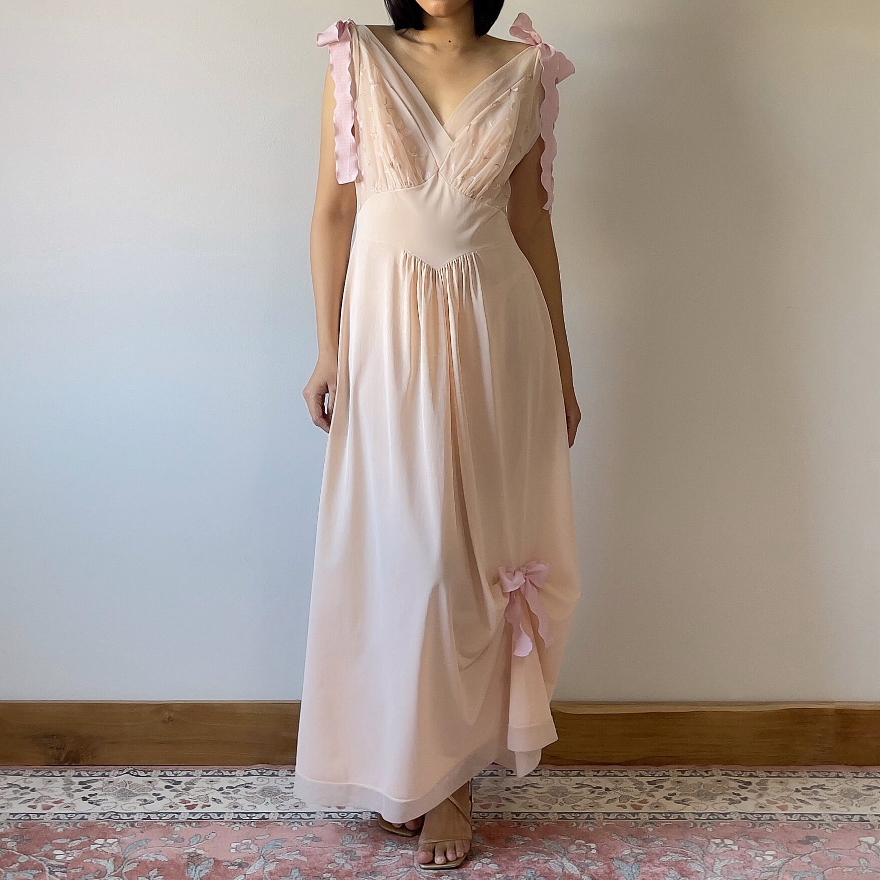 Vintage Vanity Fair Peach Nightgown M-L - Etsy