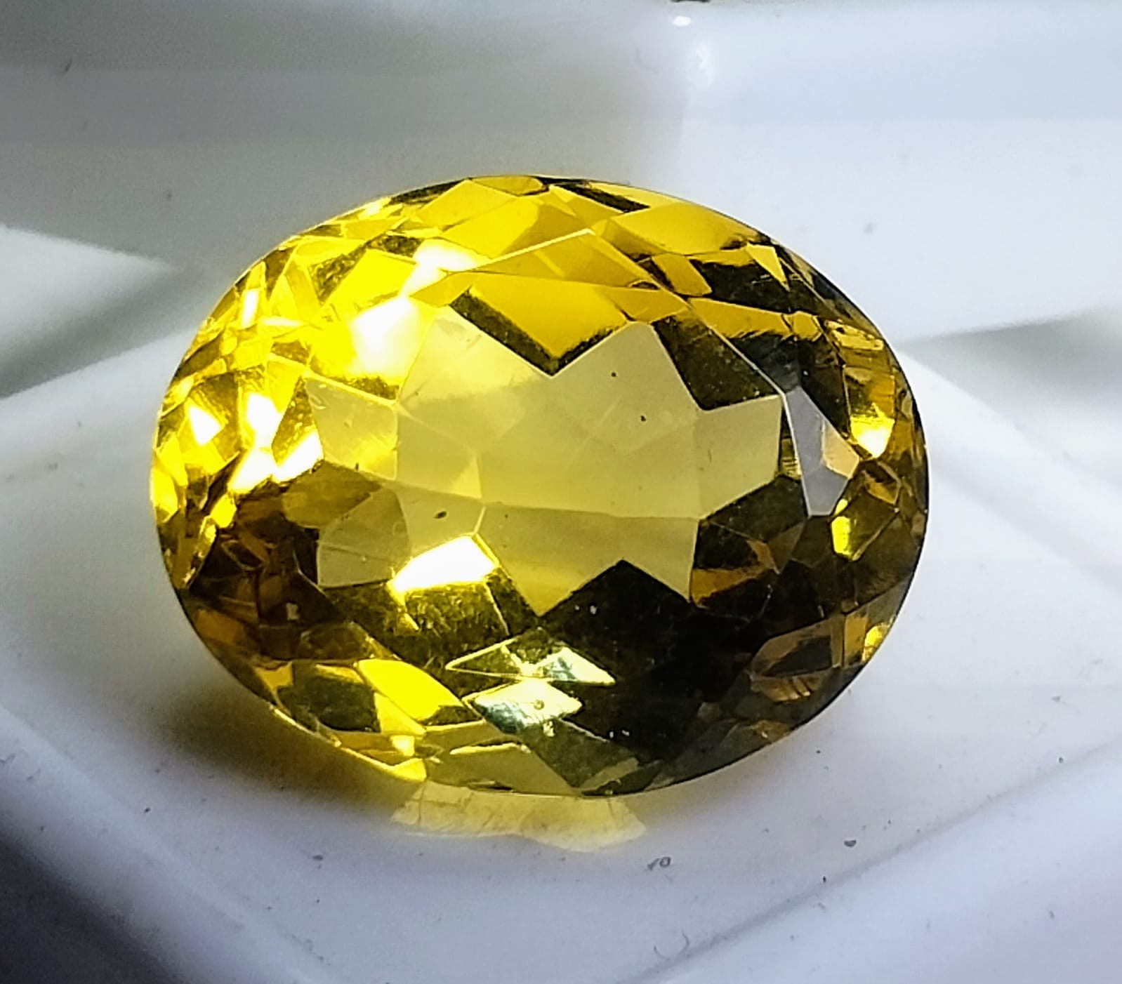 9 Ct AAA Quality Yellow Topaz Oval Shape Certified Topaz Loose Diamond ...