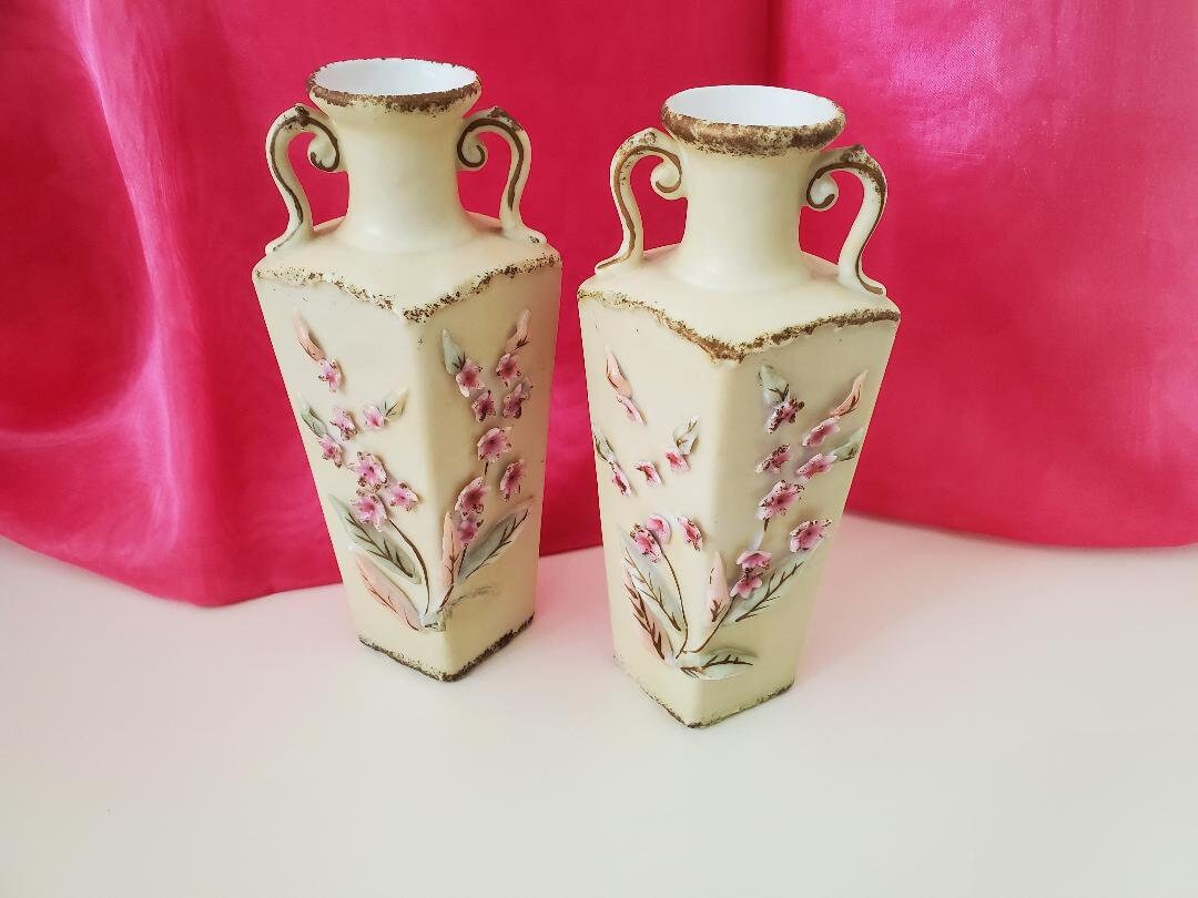Antique Vases Chalkware S/2 Hand Painted Flowers Leaves Raised ...