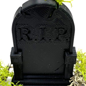 Mini Tombstones | 3D Printed | Halloween Decorations | Grave Markers ...