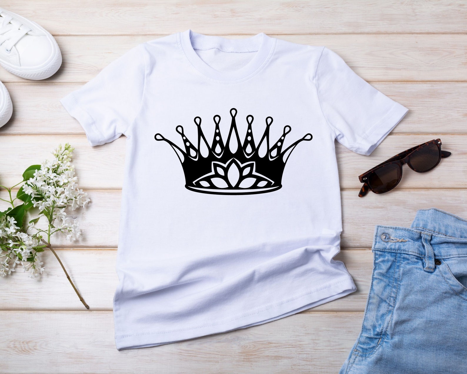 Royal Crown SVG Bundle: King & Queen Designs (digital Download) - Etsy