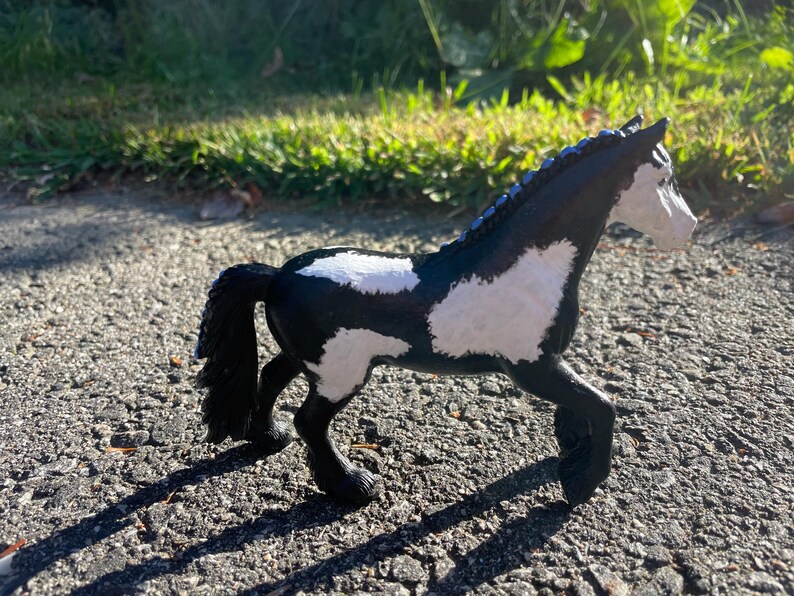 Custom Schleich Horse and Halter - Etsy