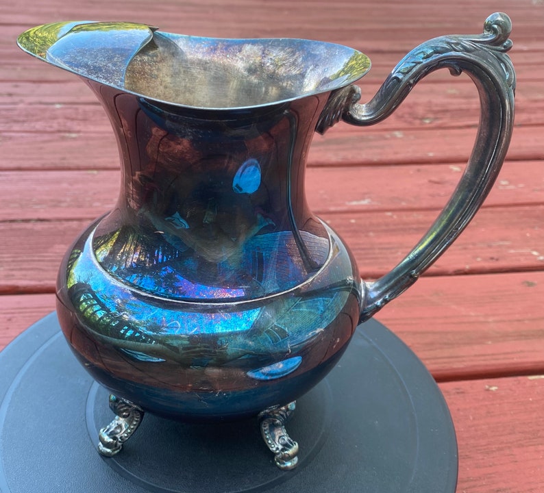 Lovely Vintage WM A Rogers Silver Plate 4-foot Water Pitcher With Ice ...