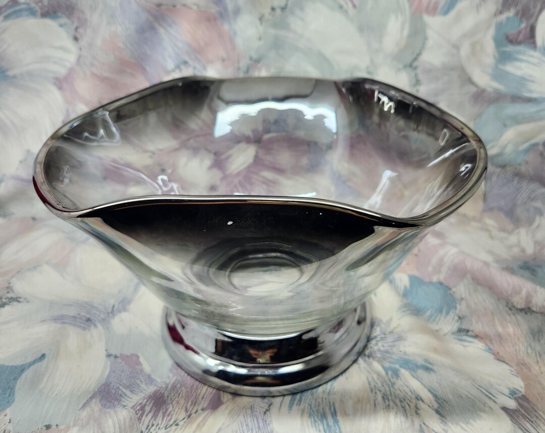 Vintage Silver Bomber Glass Bowl ,smokey Silvel Fade With Placed Rim ...