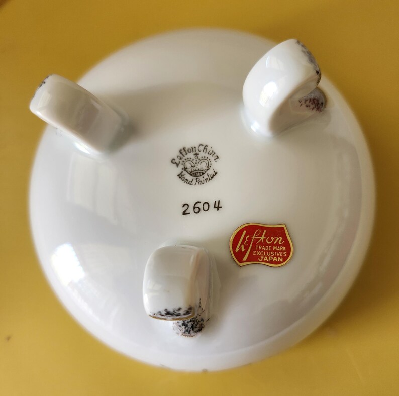 Vintage Lefton China Hand Painted Gold Trimmed Three-footed Porcelain ...