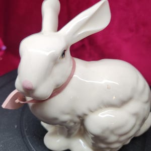 5" Tall Vintage Porcelain Rabbit in Figurine With Necklace - Etsy