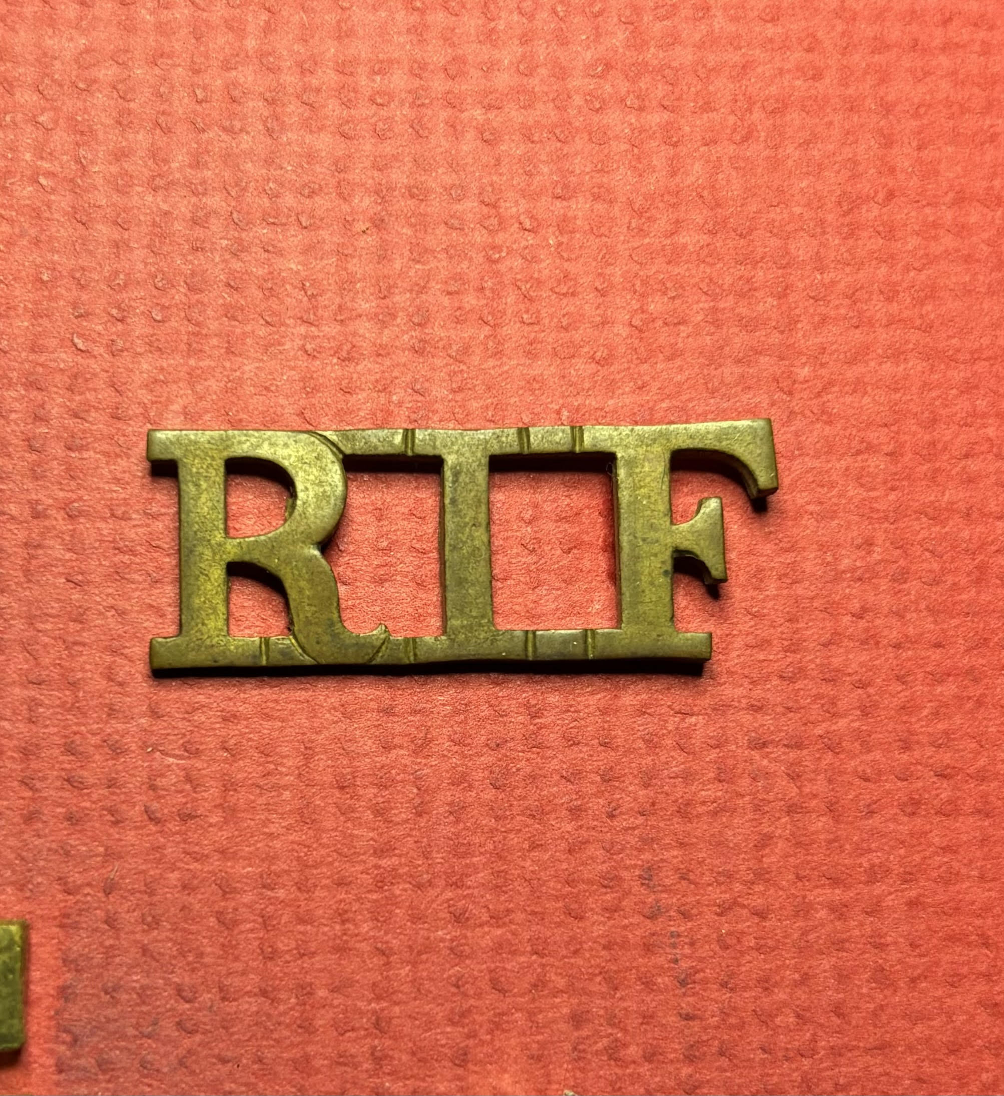 WWII RTG Royal Tank Regiment Shoulder Title Badge With Lugs, Militaria ...