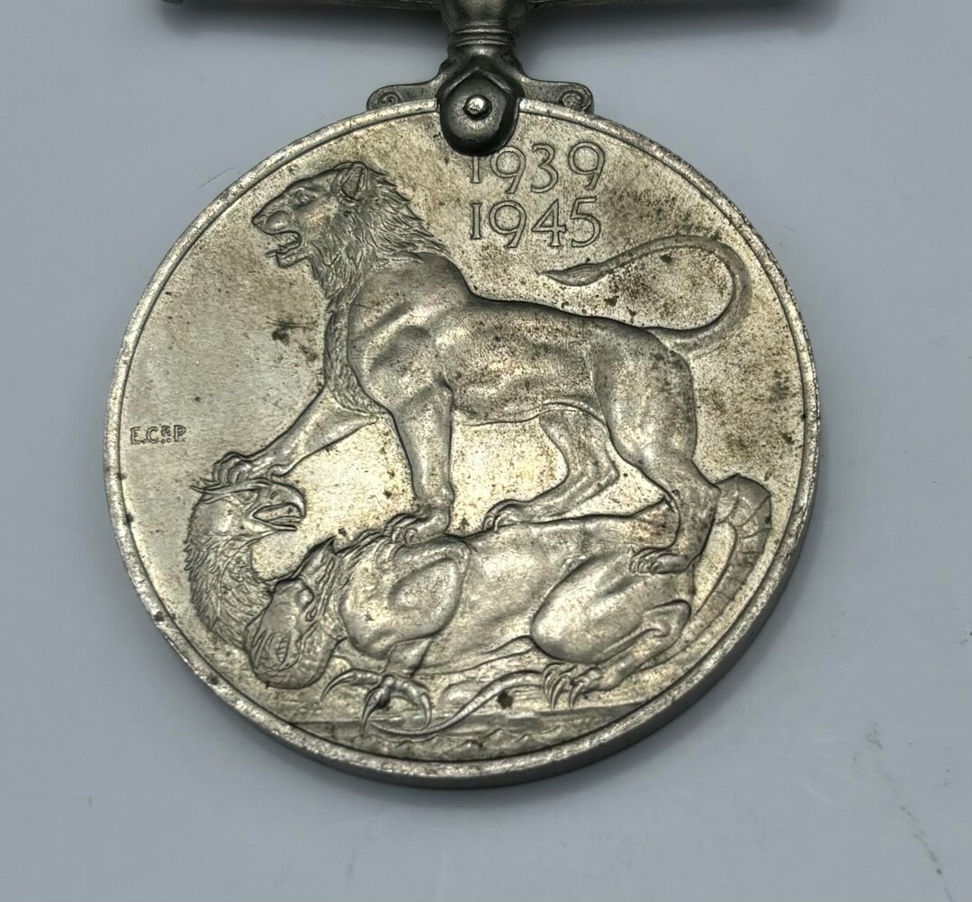 WWII British War Medal 1939 - 1945, Great Britain Army, Navy, Air Force ...