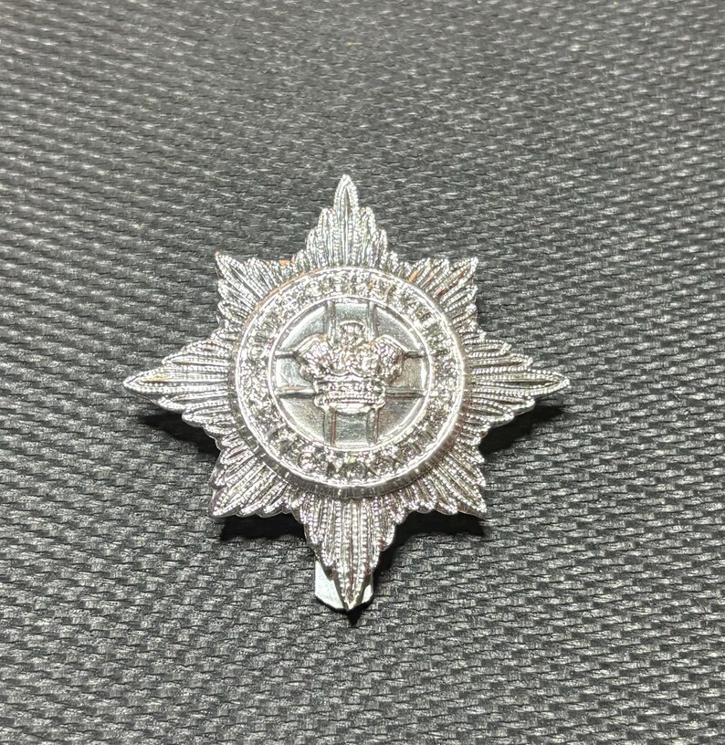 1952 1992 4th/7th Royal Dragoon Guards, Cap Badge Beret Badge, British ...